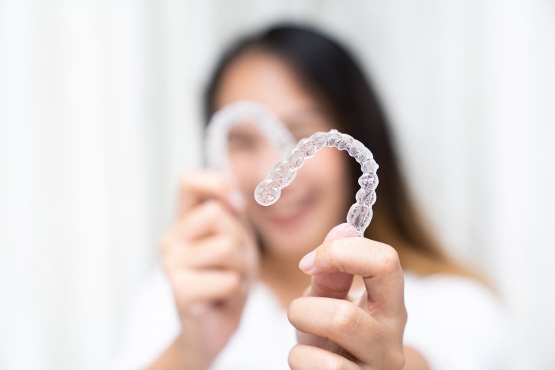 Straight Teeth, Slight Lisp: How Invisalign Affects Speech - Advanced ...